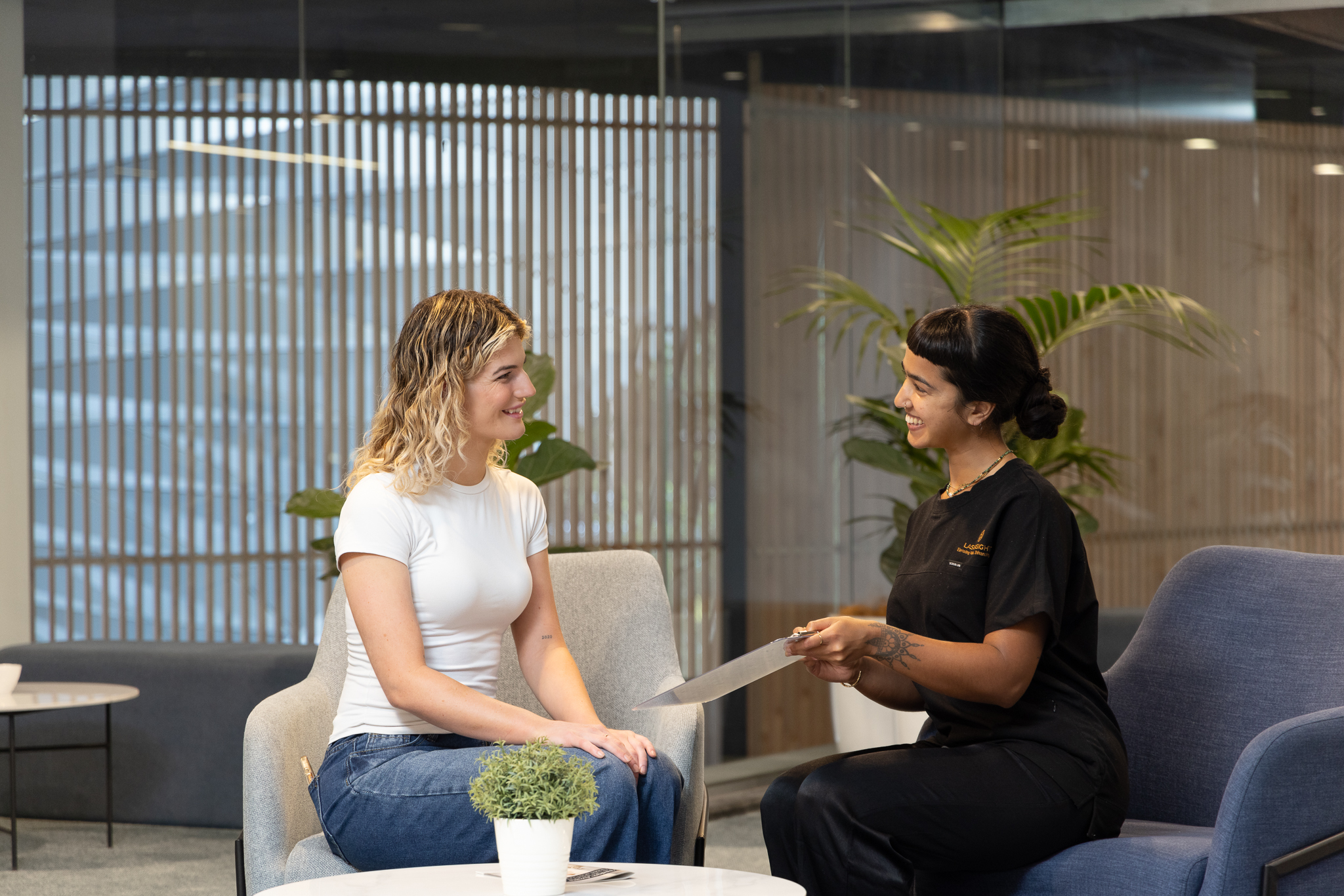 IOLs (intraocular lens) | LASERSIGHT Australia